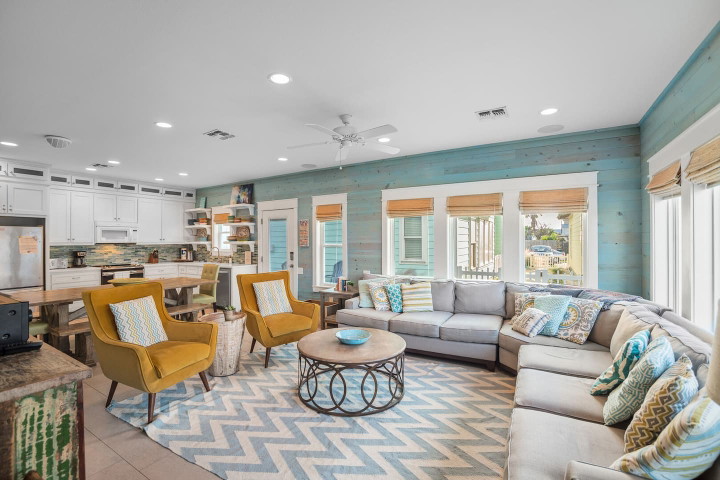 Pura Vida Cottage! Community Pool, Downtown Pa! - Port Aransas, TX