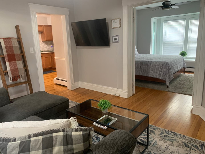 Renovated, Private Parking,location, Washer Dryer! - Albany, NY