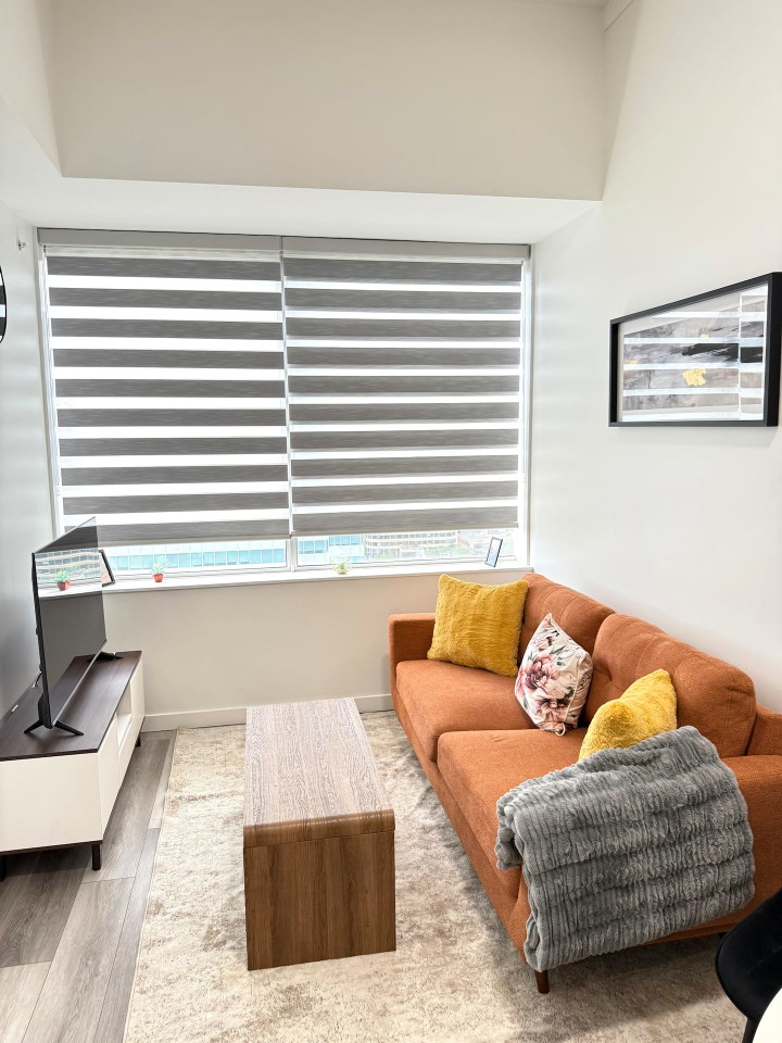 Modern Downtown Gem | Free Parking - Edmonton