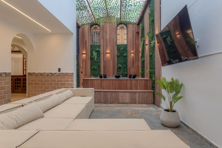 House 16 Pax/ Jacuzzi/ 6ac/ 5km Town/ - Medellín, Colombia