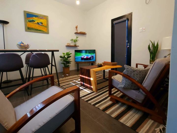 The Owlet 4 | Modern Upper 1 Bdr Ave View (4 Of 5) - Puerto España