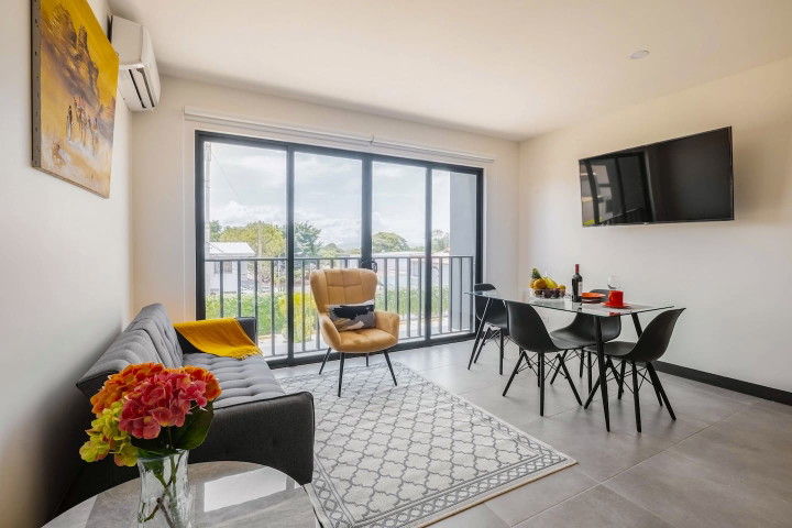 Sjo Airport Condo New Ac Full. Parking - Alajuela