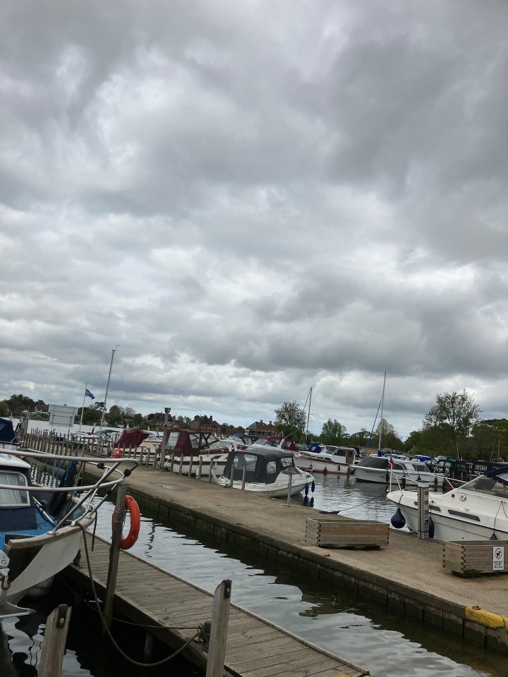 2 Bedroom Lodge On Oulton Broad - Lowestoft