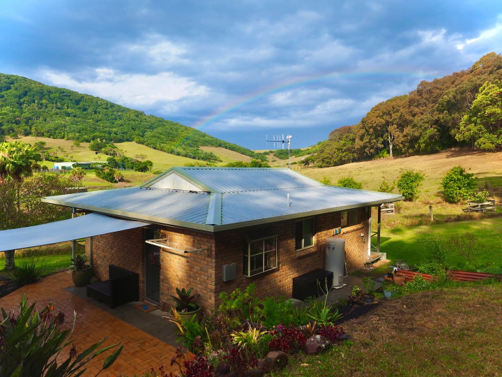Cape Cottage Bird Garden - Forster