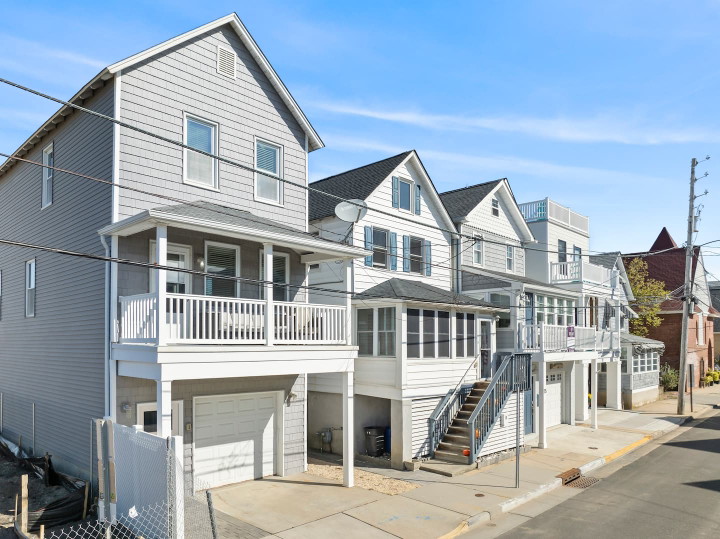 Vacation Home In Sea Bright! - Long Branch, NJ
