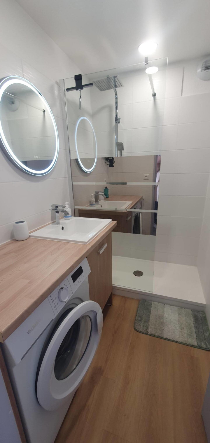 Appt Classé 
Piscine-parking-
Balcon-wifi-clim - Balaruc-le-Vieux
