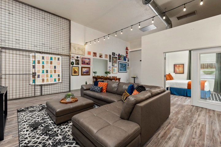 The Gallery : Retraite Artistique Au Centre De Tucson - Tucson, AZ
