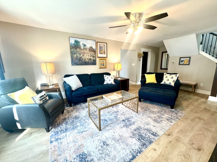 Family-friendly Home Near Indy Sleeps 10 - Greenwood, IN