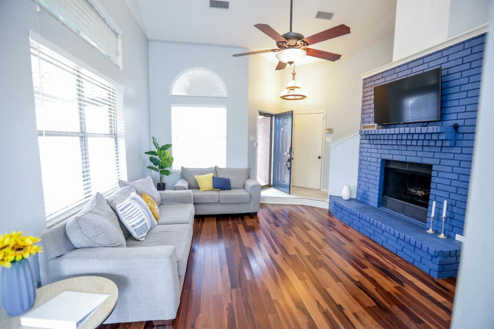 One Of A Kind 10 Min From At&t Stadium 3br2ba Home - Fort Worth, TX