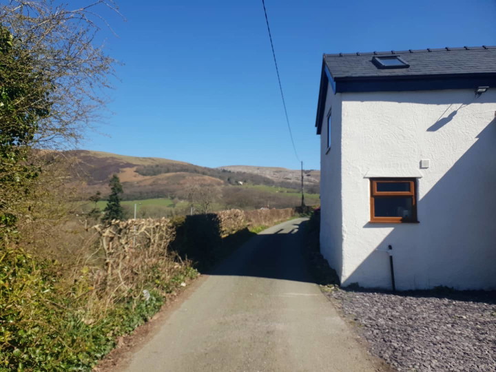 Cosy Barn Conversion With Woodburner Near Pub - Llangollen