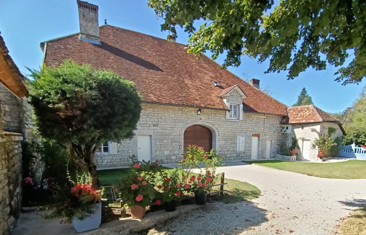 Appartement Cosy à Buffard - Arc-et-Senans