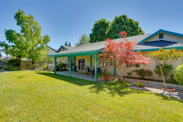 5 Mi To Sundial Bridge & River! Pet-friendly Haven - Redding, CA