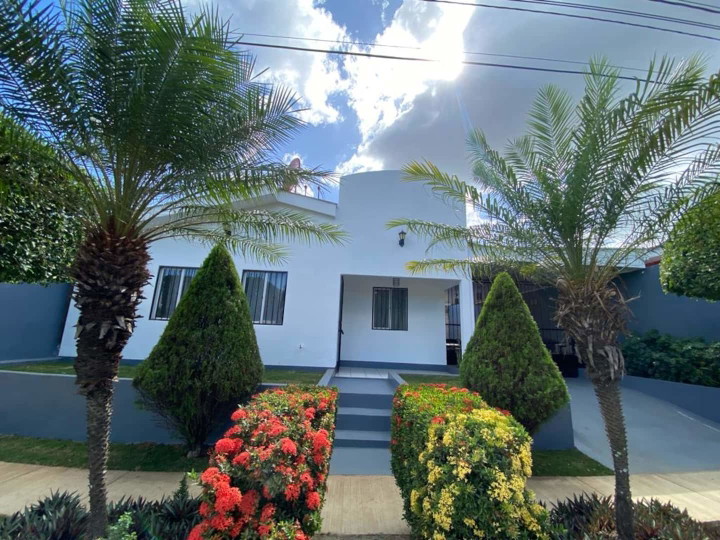 Casa Mayales, Resid En Managua - Managua