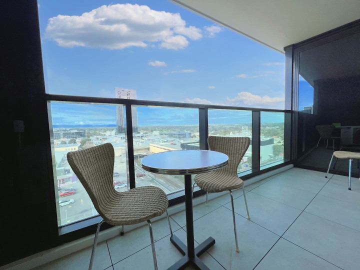 New Brand Boxhill Apartment With View 12b - Box Hill