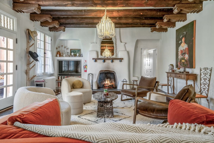 Gorgeous Historic Estate & Casita Near Plaza - Santa Fe, NM