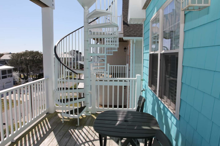 Ocean Views And Elevator-spacious & Close To Beach - Carolina Beach, NC