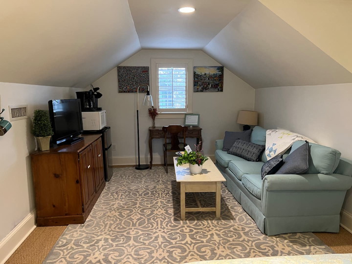 Garage Suite Close To Downtown & Low Cleaning Fee! - Charlotte, NC