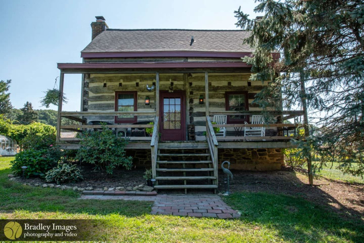 Romantic Getaway Cabin - Maryland (State)