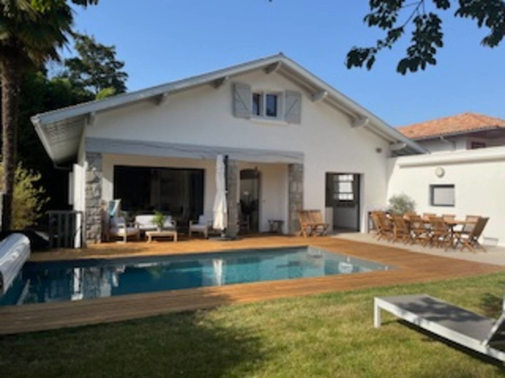 Maison à Bayonne / 8-10 Pers. - Hasparren