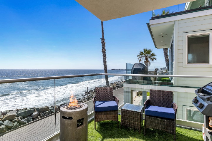 Spacious Family Beachfront Getaway - 809-4 - Oceanside, Californie