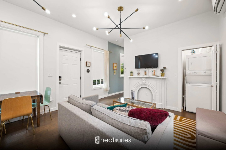 Free Downtown Parking, Walk To Stadiums And Shoppi - Covington, KY