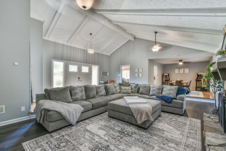 Maison Spacieuse Avec 3&nbsp;Lits King Size, Arcades Et Tv 86" - Snellville, GA