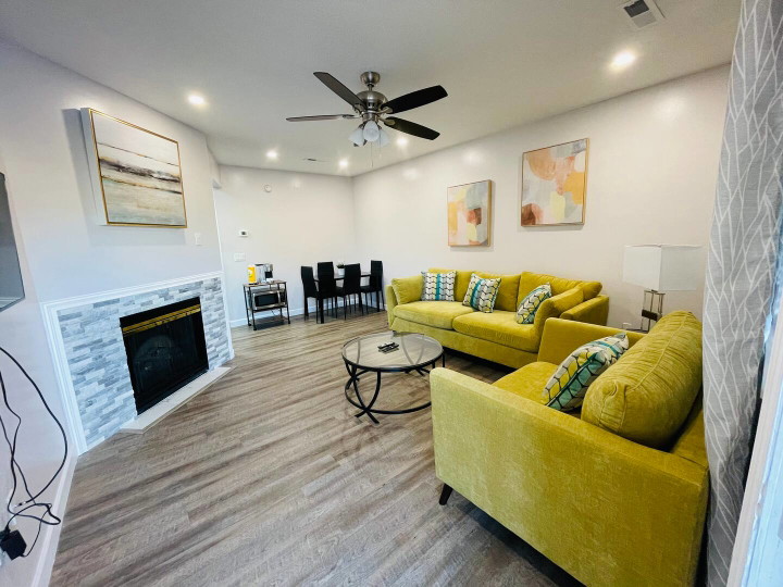 Entire Condominium In The Center Of Pigeon Forge<br>210 - Tennessee