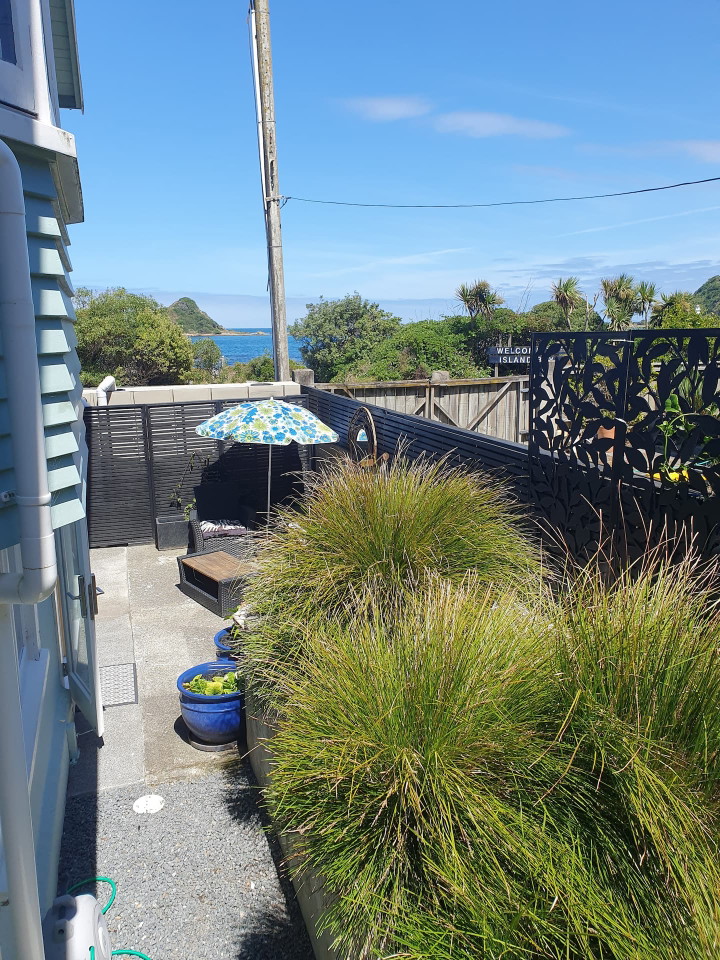 Seaside Coastal Retreat - Wellington