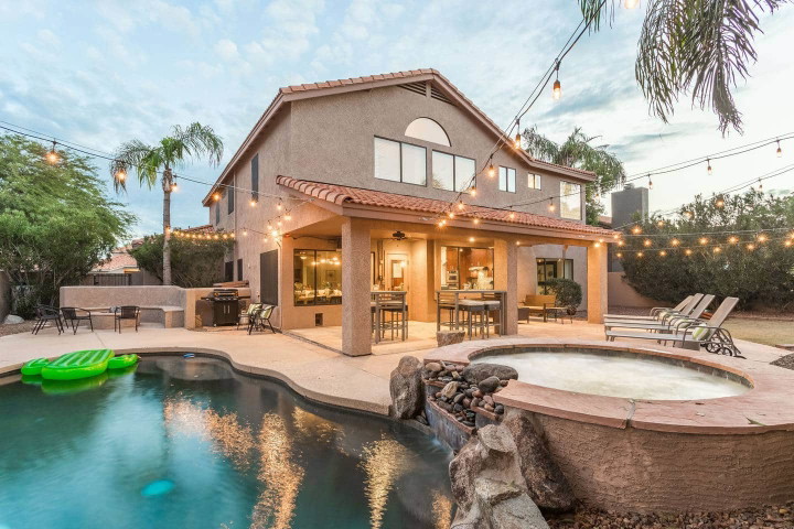 Scottsdale Big House - Sleeps 30 - 6bed/4ba - Phoenix, AZ