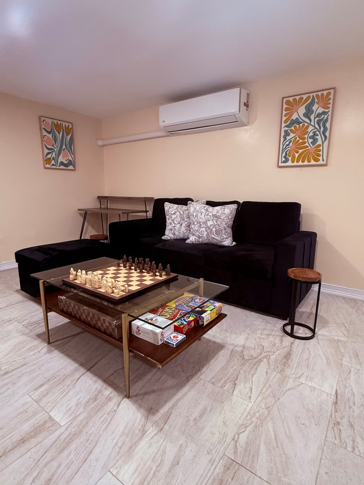 Cozy & Quiet Retreat 7 Min To Lirr, 30 Min To Nyc - Long Beach, NY