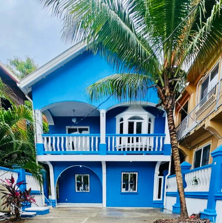 Blue Paradise - Roatán