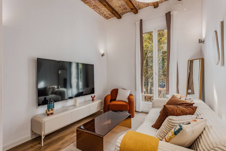 Amplio Apartamento En Barcelona - Barcelona