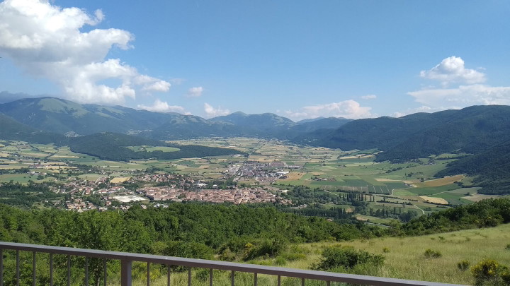 Vista Mozzafiato - Stufa A Legna Jøtul - Norcia
