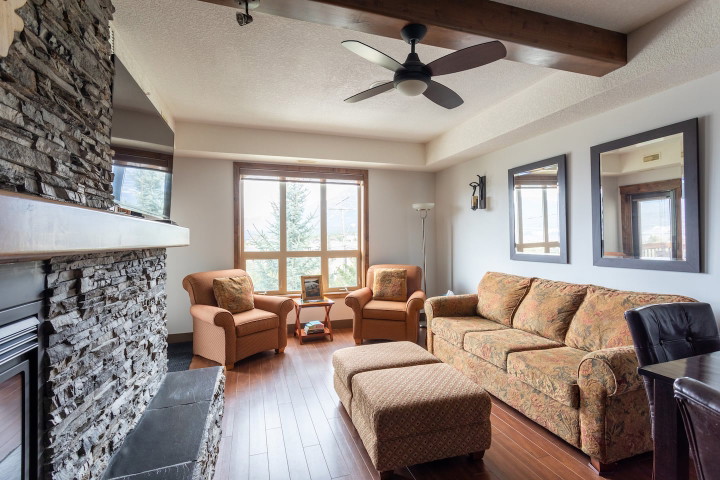Sable Ridge View Suite | Fireplace | Pool | A/c - Radium Hot Springs