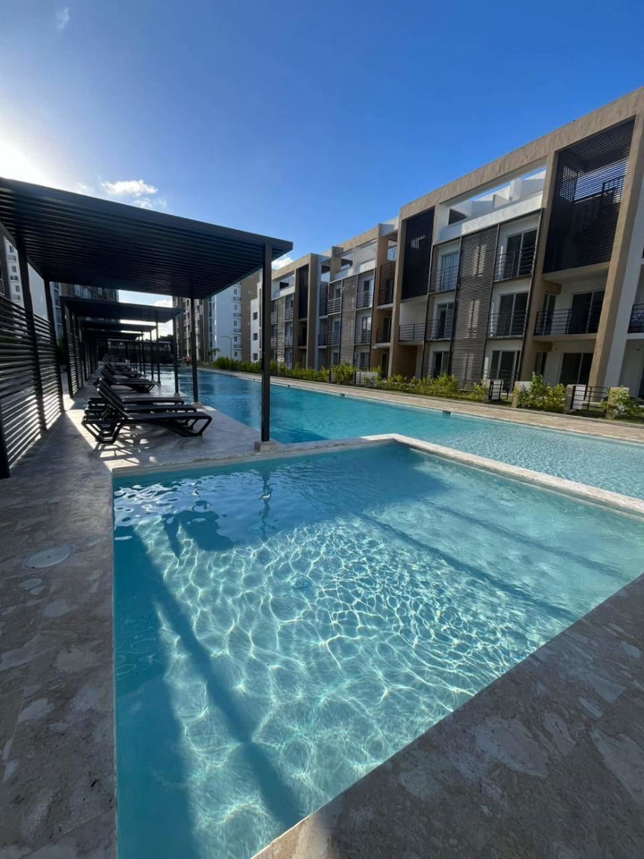 Oasis Moderne Avec Vue Sur La Piscine Et Balcon Confortable - Punta Cana