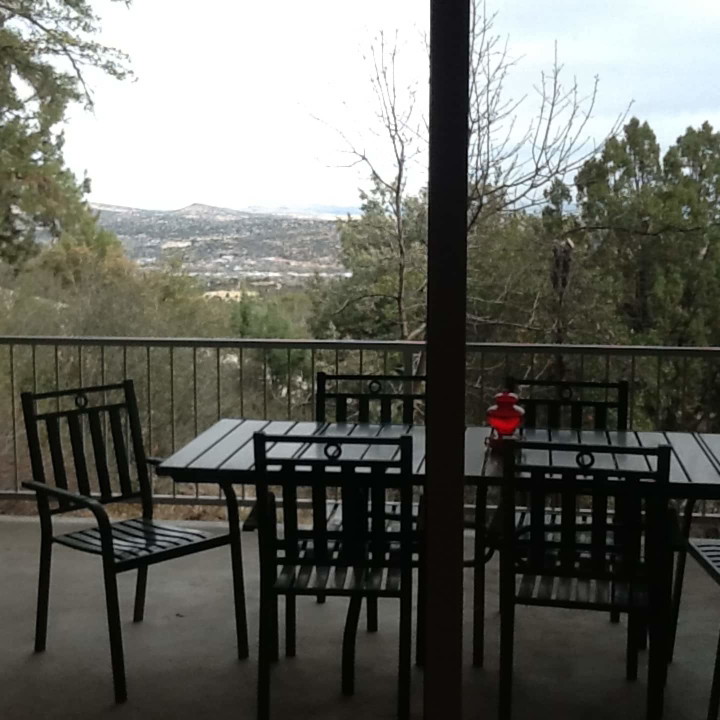 Peaceful Hilltop 2-bedroom Getaway With Office - Prescott, AZ