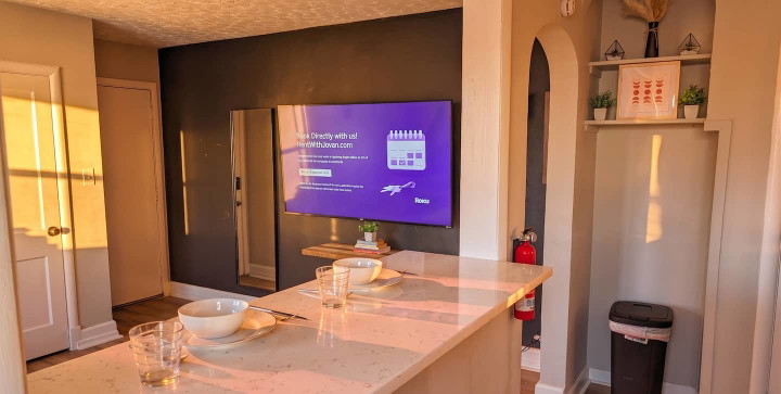 Modern Del Ray Apt | 8m To Dca And Washington Dc - Falls Church, VA
