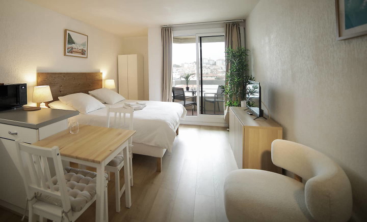 Studio Cosy Pied De Plage Vue Toits Biarritz - Biarritz
