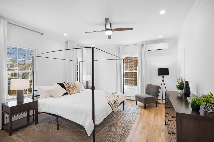 3 Br, Clean, Classy, Convenient, Montclairs Best! - Montclair, NJ