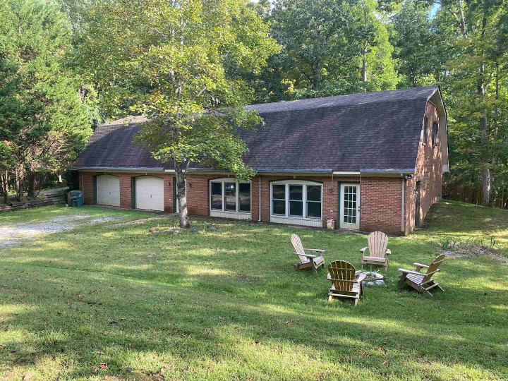 Blackberry Huge 2 Br Apt, Living & Dining Rms Bb23 - Fairview, TN
