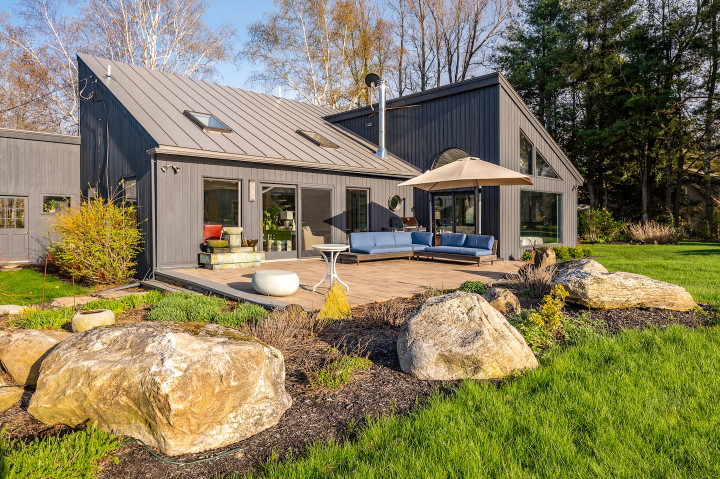 Waterfront Oasis In Heart Of Berkshires - The Berkshires, MA