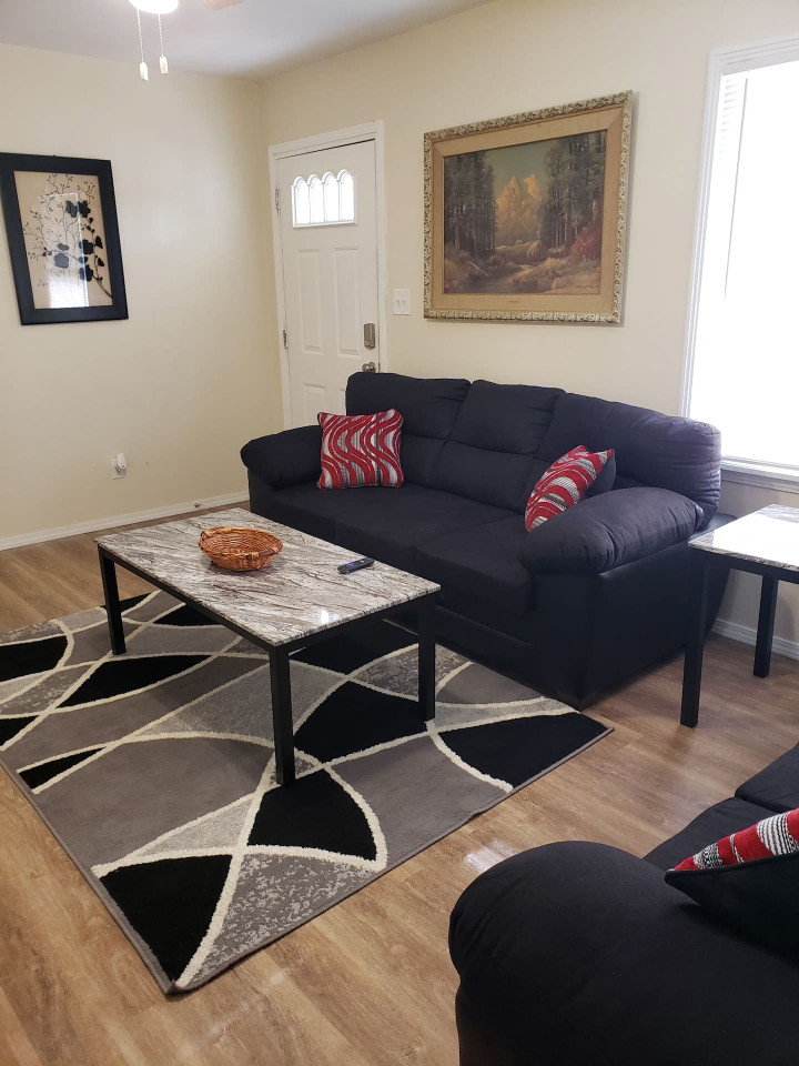 Comfy And Relaxing Midwest City Stay - Midwest City, OK