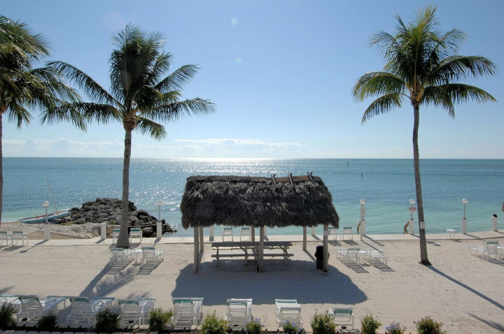 Beachside Unit 22 - Private Beach On Atlantic - Marathon, FL