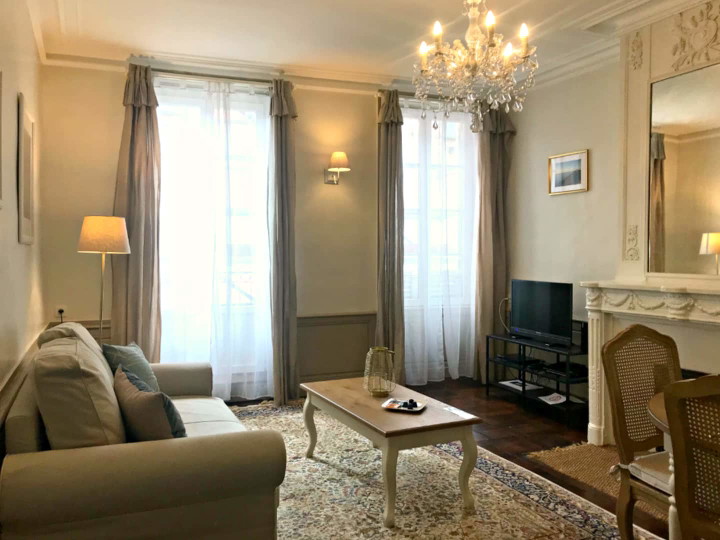 G, Apartment In Listed Building 50 M From Cathedral - Bayeux