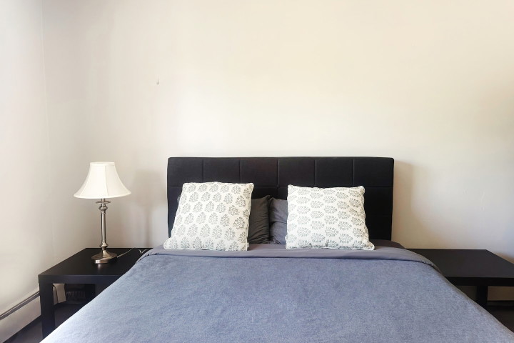 Uwin Nearby | 2 Queen Beds, Quiet, Long-term Lease - Windsor, Ontàrio, Canadà