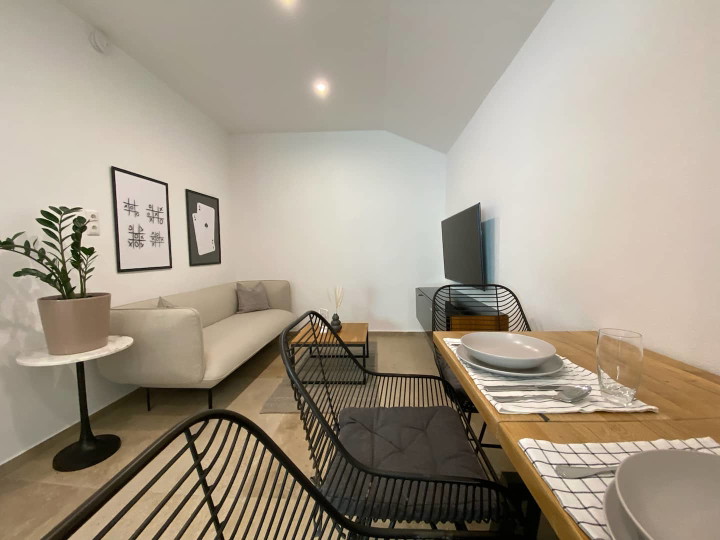 6-bed 4-room Apartment In The Heart Of Rosenheim - Rosenheim