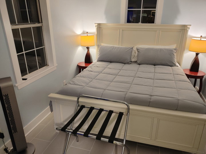 Beaufort Coastal Cottage Downtown!3bedroom 5beds! - Beaufort, SC