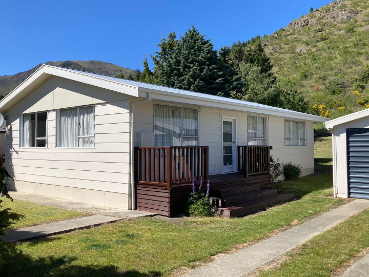 Beautiful Holiday Home - Omarama