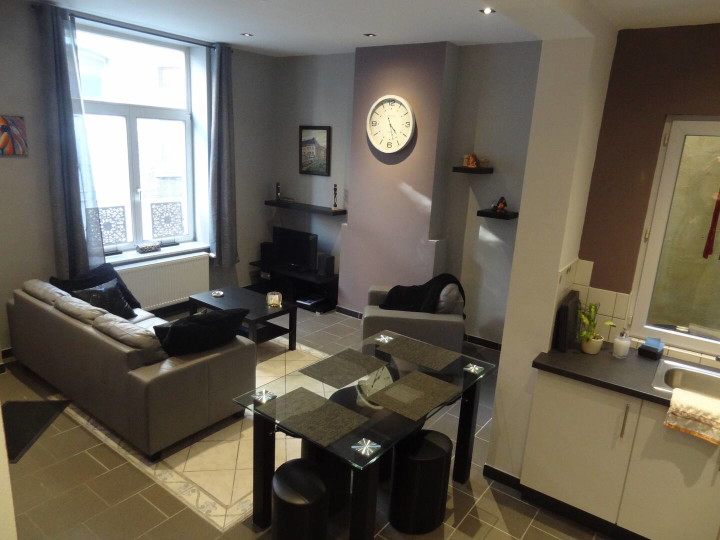 Jolie Maison Dans Le Centre Ville De Ath, 4 Pers. - Brugelette