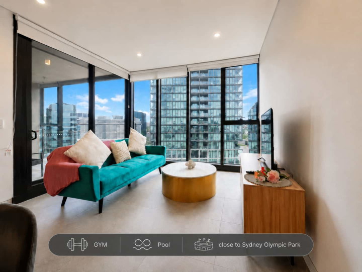 Stylish 1br | Pool, Gym & Parking By Olympic Park - Parramatta